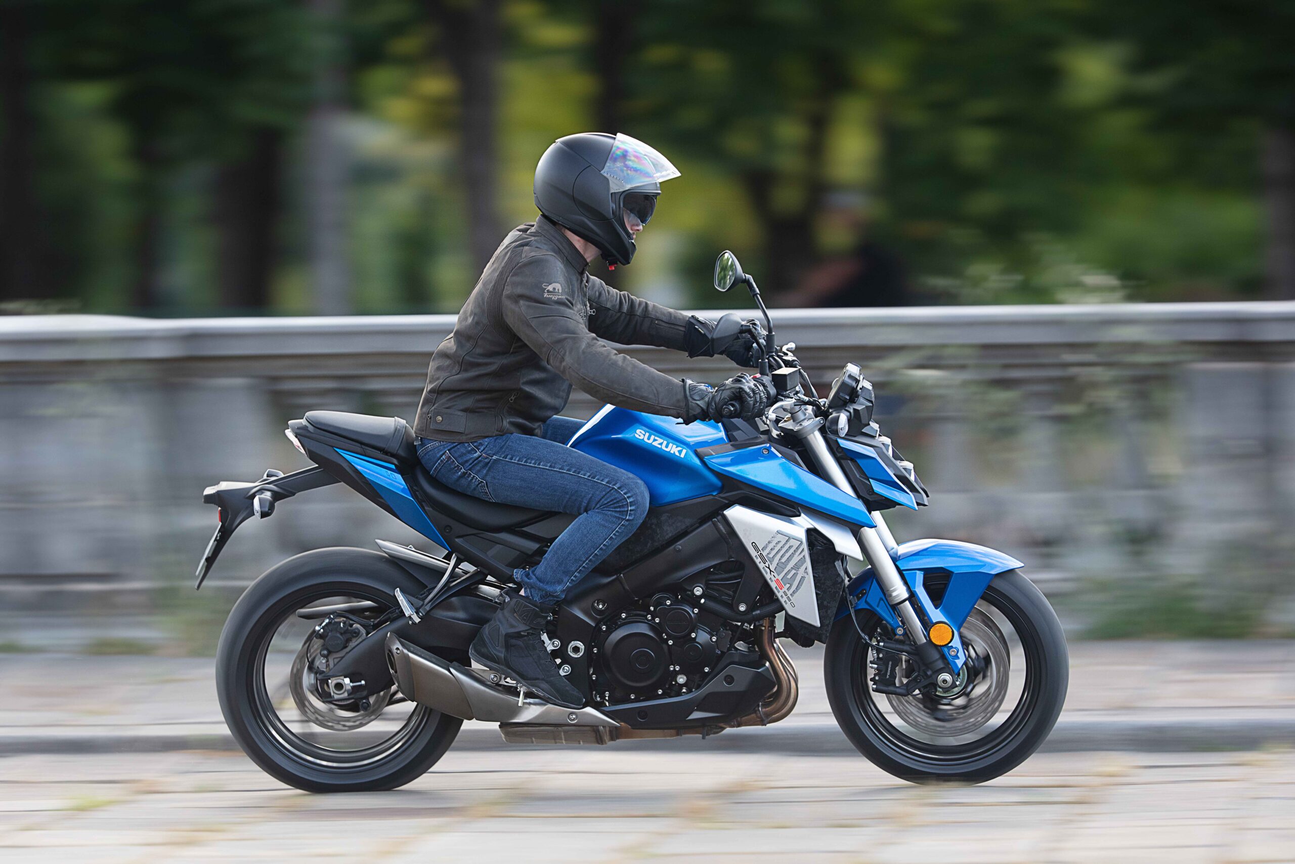 Suzuki announces new GSX-S950 - RideWithPeaks